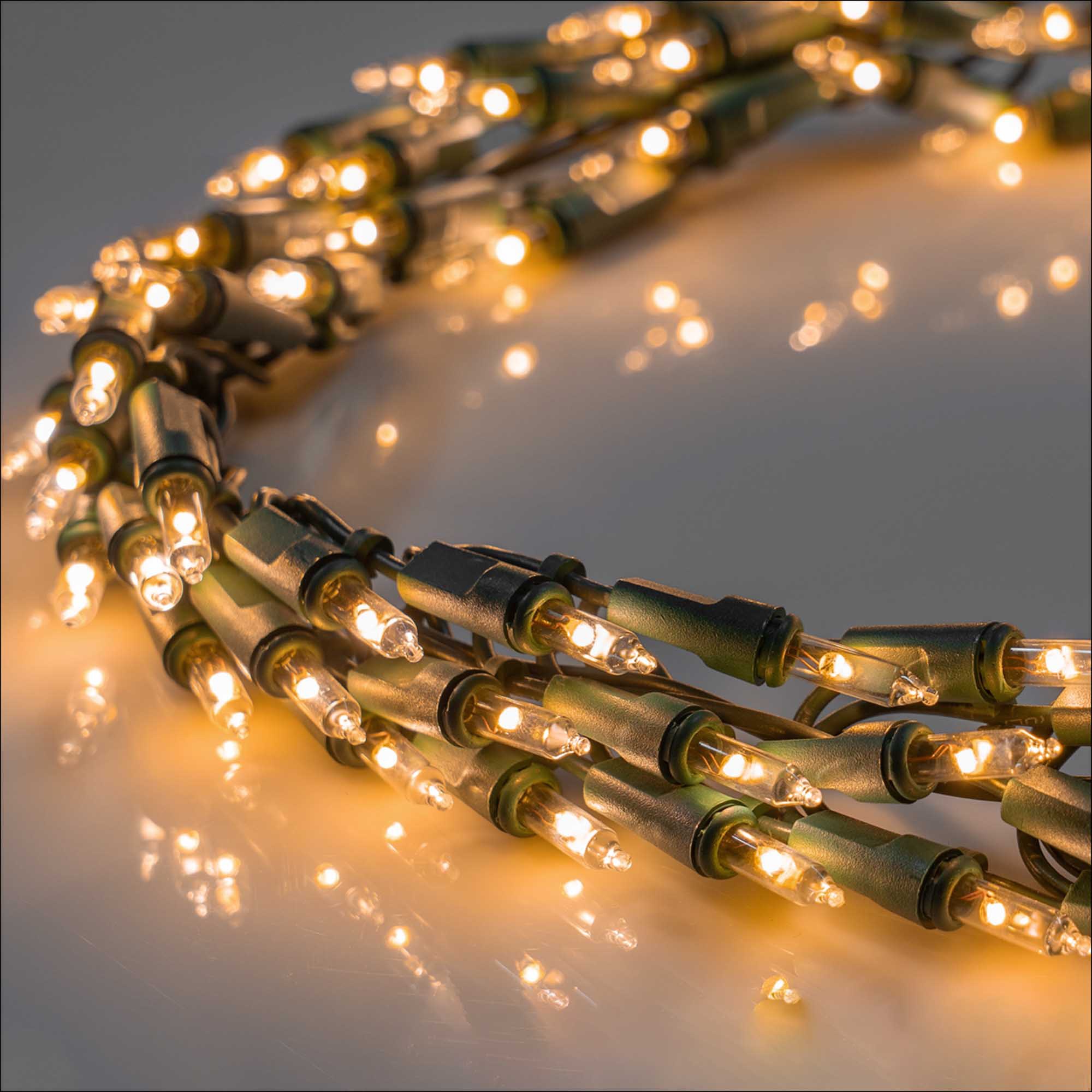 Garland Lights - 9' LED Garland Lights, 300 Warm White Lights, Green Wire